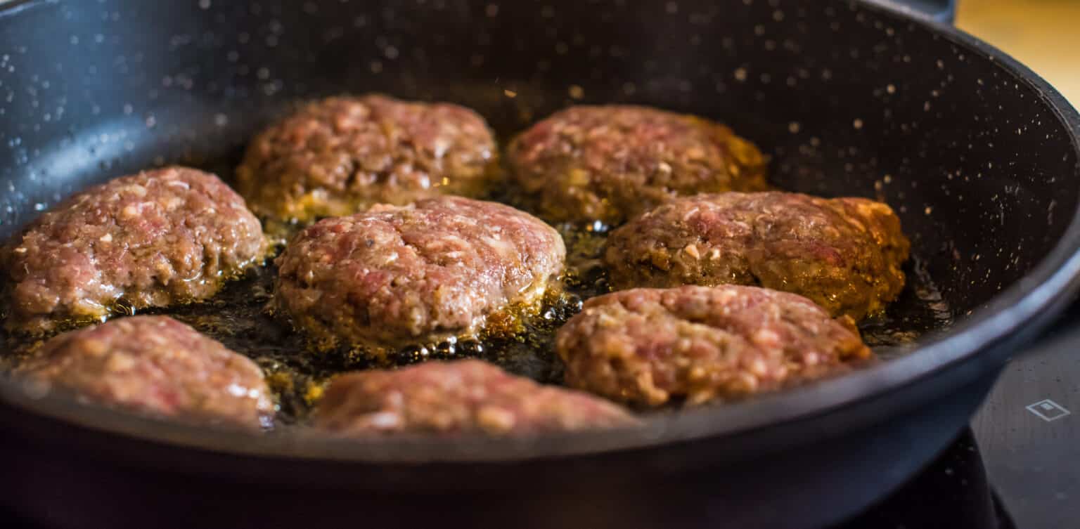 Deep Frying vs Shallow Frying – What’s the Difference – My Budget Recipes