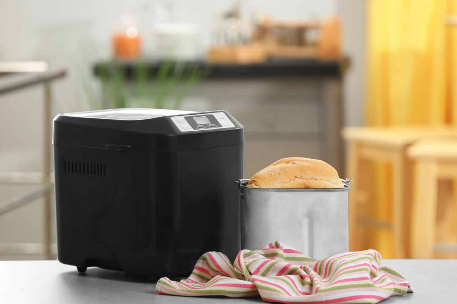 Bread Maker vs. Food Processor: Which Is Right For You? – My Budget Recipes