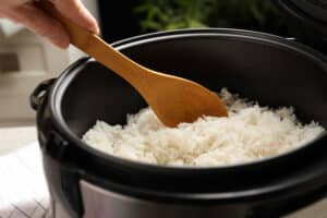 Here’s Why Your Rice Cooker Makes Mushy Rice – My Budget Recipes