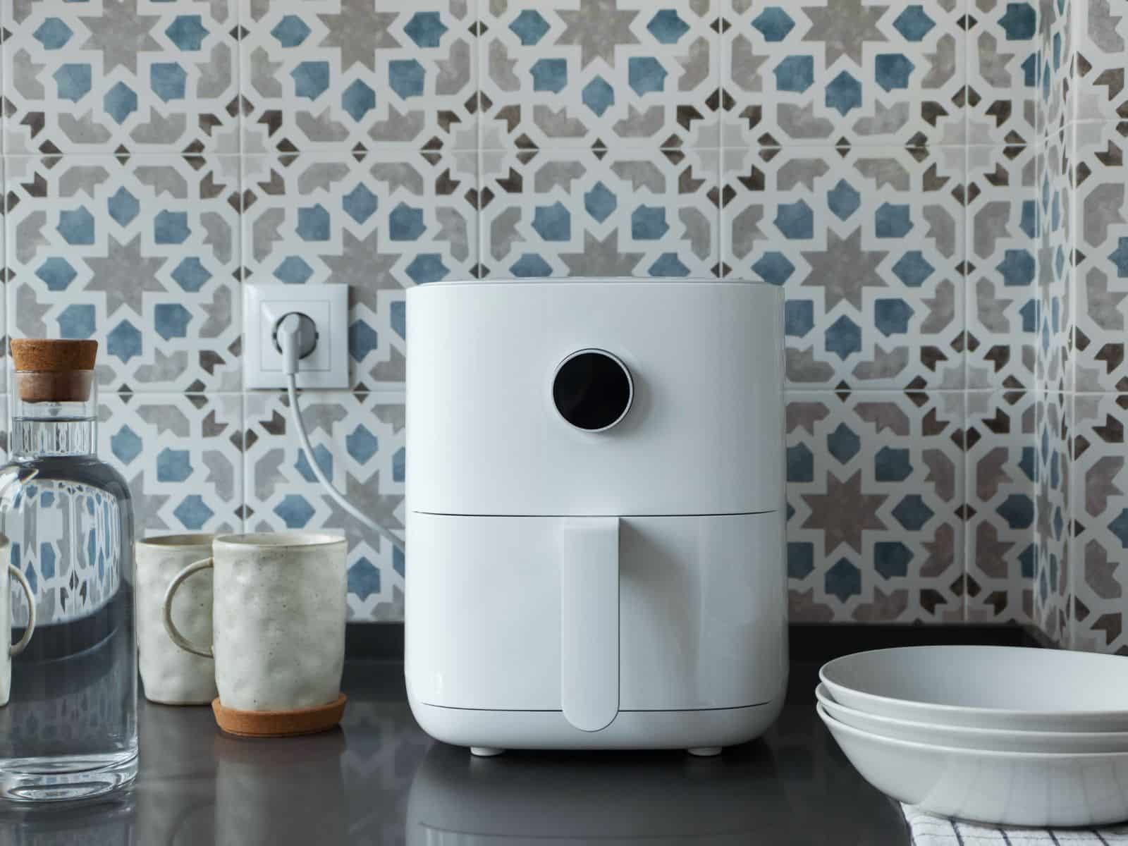 Using An Air Fryer In A Hotel Room – What You Need To Know – My Budget ...